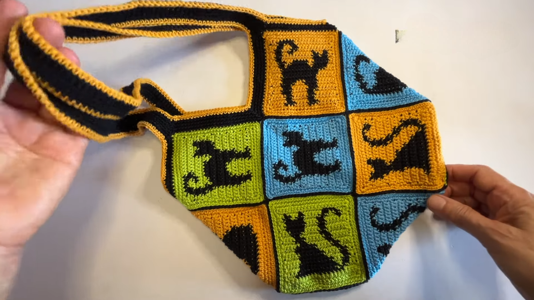 Crochet Cat Motif Bag