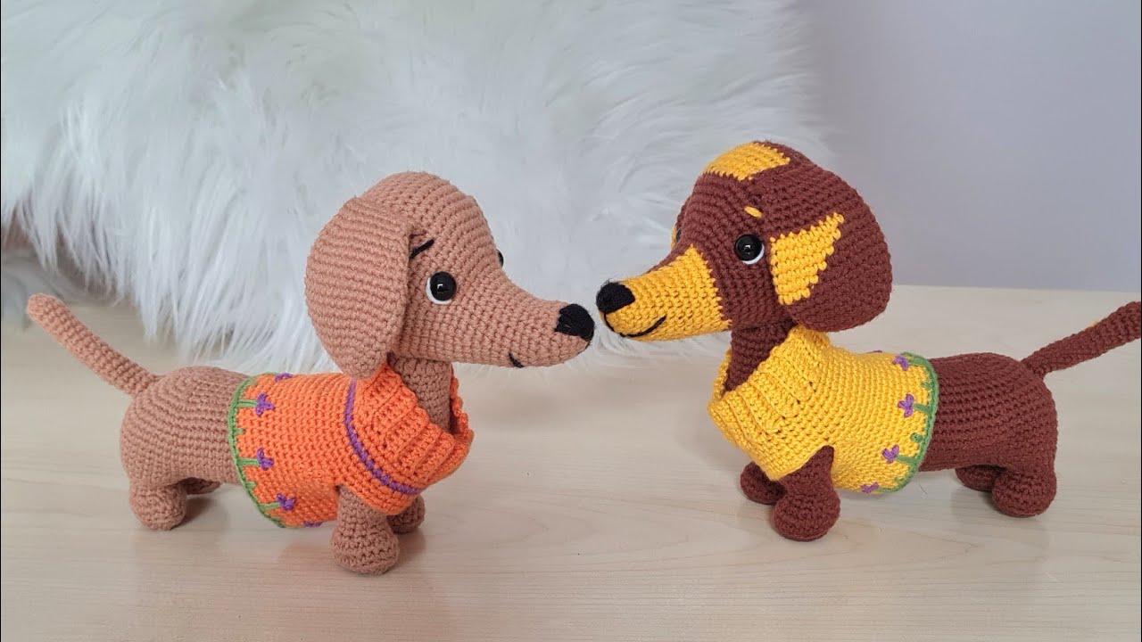 Crochet Sausage Dog Amigurumi