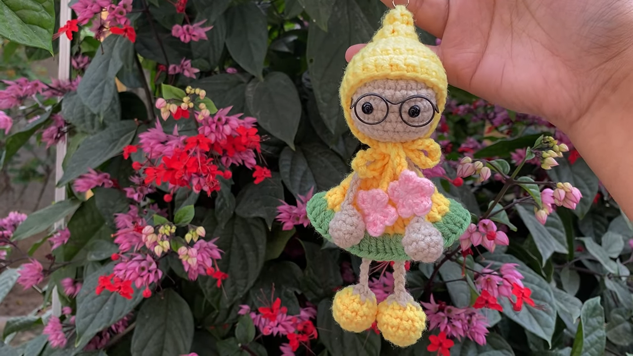 Crochet Cute Doll Keychain Amigurumi