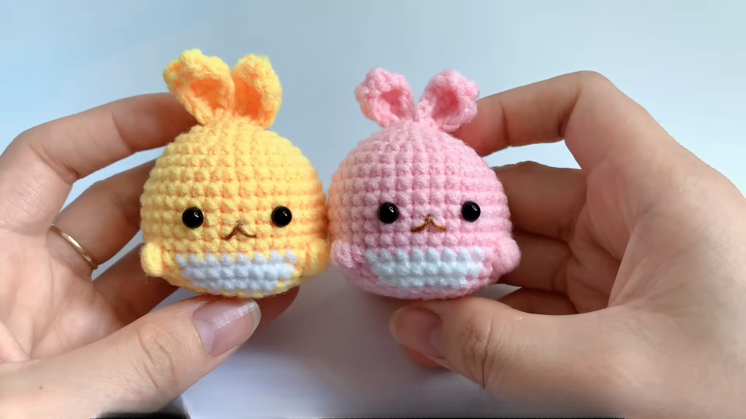 Crochet Easter Bunny Amigurumi